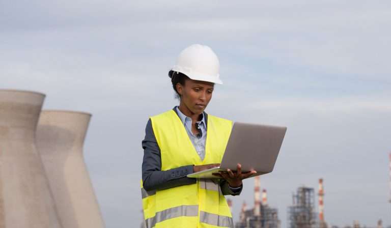 Découvrez le métier d'agent logistique et les offres de Gi Group